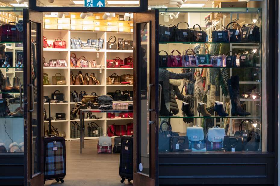 Rent Pop-Up Shop Space At UK Retail Venues - SpaceandPeople